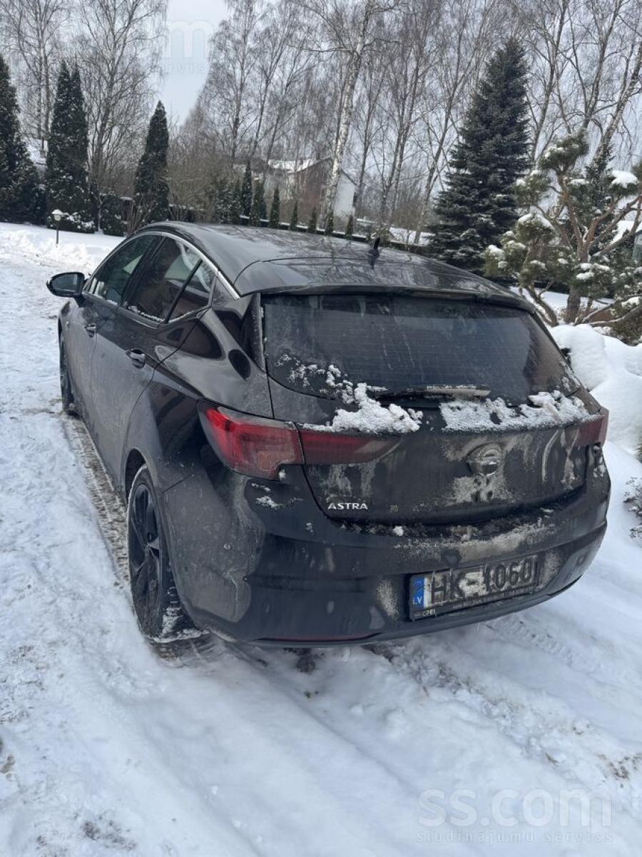 Black Opel Astra 2019 in Riga, with an engine capacity of 1.40 L and mileage of 143 thousand km for 5000 €, photo 11 on AUTOMOTO.COM.LV