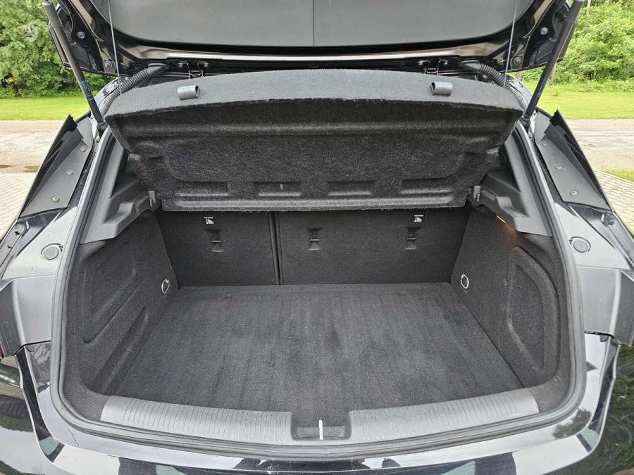 Melns Opel Astra 2019 Ukmergė, ar dzinēja tilpumu 1.60 L un nobraukumu 171 tūkst. km par 6400 €, foto 23 vietnē AUTOMOTO.COM.LV