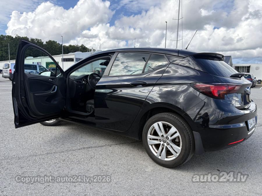 Melns Opel Astra 2019 Tallina, ar dzinēja tilpumu 1.40 L un nobraukumu 110 tūkst. km par 9990 €, foto 23 vietnē AUTOMOTO.COM.LV