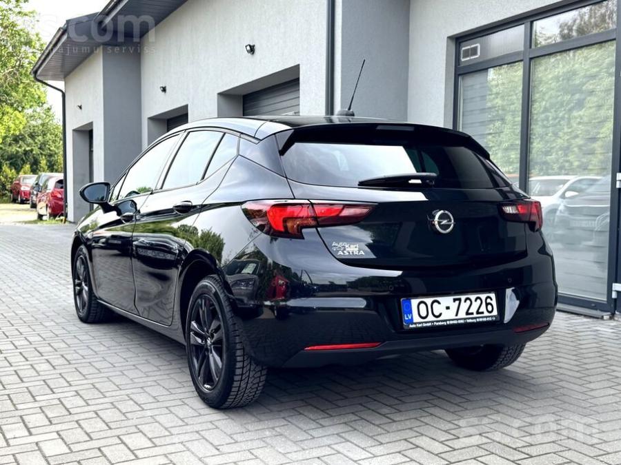 Melns Opel Astra 2020 Rīga, ar dzinēja tilpumu 1.50 L un nobraukumu 185 tūkst. km par 8200 €, foto 4 vietnē AUTOMOTO.COM.LV