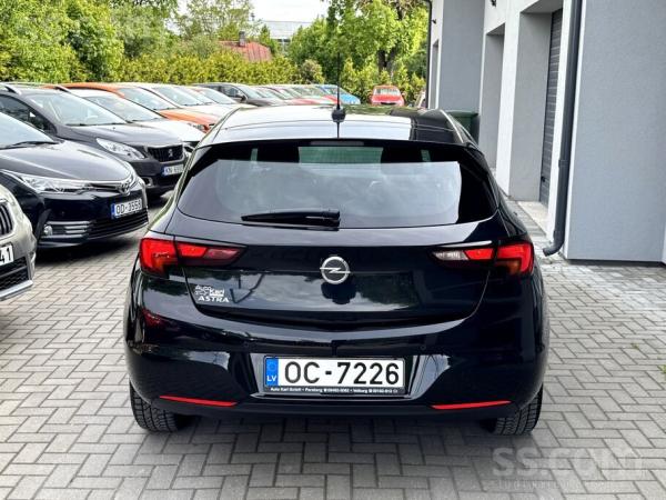 Black Opel Astra 2020 in Riga, with an engine capacity of 1.50 L and mileage of 185 thousand km for 8200 €, photo 5 on AUTOMOTO.COM.LV