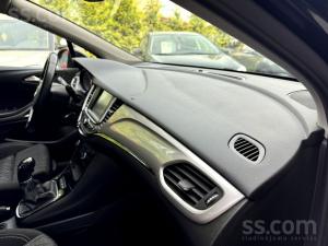 Melns Opel Astra 2020 Rīga, ar dzinēja tilpumu 1.50 L un nobraukumu 185 tūkst. km par 8200 €, foto 12 vietnē AUTOMOTO.COM.LV