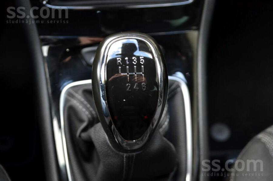 Melns Opel Astra 2020 Rīga, ar dzinēja tilpumu 1.50 L un nobraukumu 185 tūkst. km par 7500 €, foto 23 vietnē AUTOMOTO.COM.LV