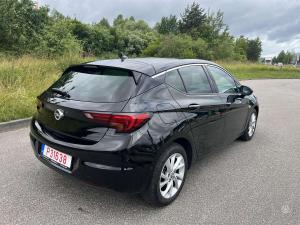 Melns Opel Astra 2020 Viļņa, ar dzinēja tilpumu 1.50 L un nobraukumu 189 tūkst. km par 7950 €, foto 6 vietnē AUTOMOTO.COM.LV