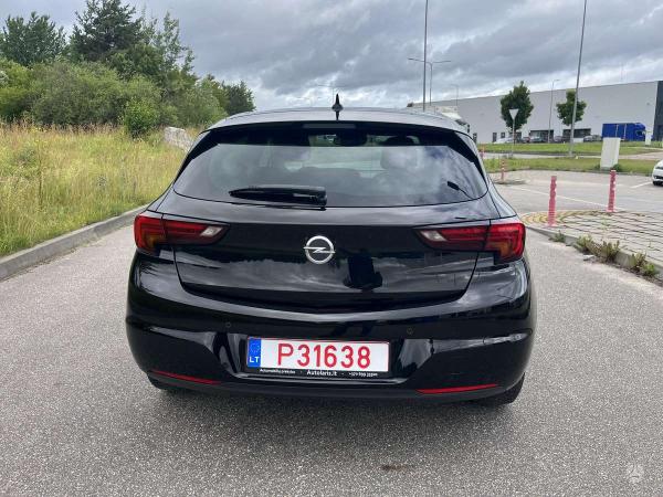 Black Opel Astra 2020 in Vilnius, with an engine capacity of 1.50 L and mileage of 189 thousand km for 7950 €, photo 6 on AUTOMOTO.COM.LV