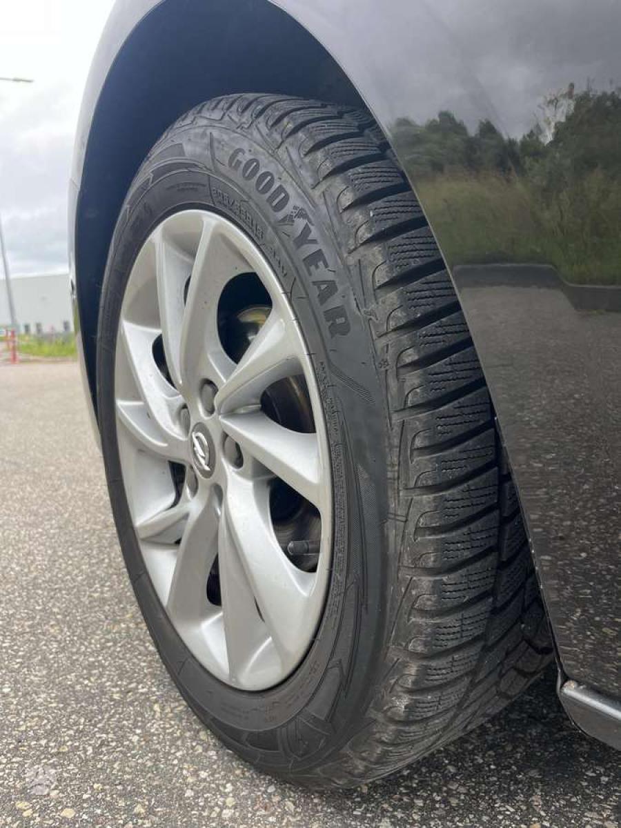 Melns Opel Astra 2020 Viļņa, ar dzinēja tilpumu 1.50 L un nobraukumu 189 tūkst. km par 7950 €, foto 16 vietnē AUTOMOTO.COM.LV