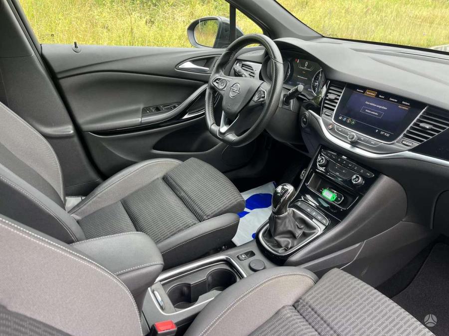 Melns Opel Astra 2020 Viļņa, ar dzinēja tilpumu 1.50 L un nobraukumu 189 tūkst. km par 7950 €, foto 20 vietnē AUTOMOTO.COM.LV