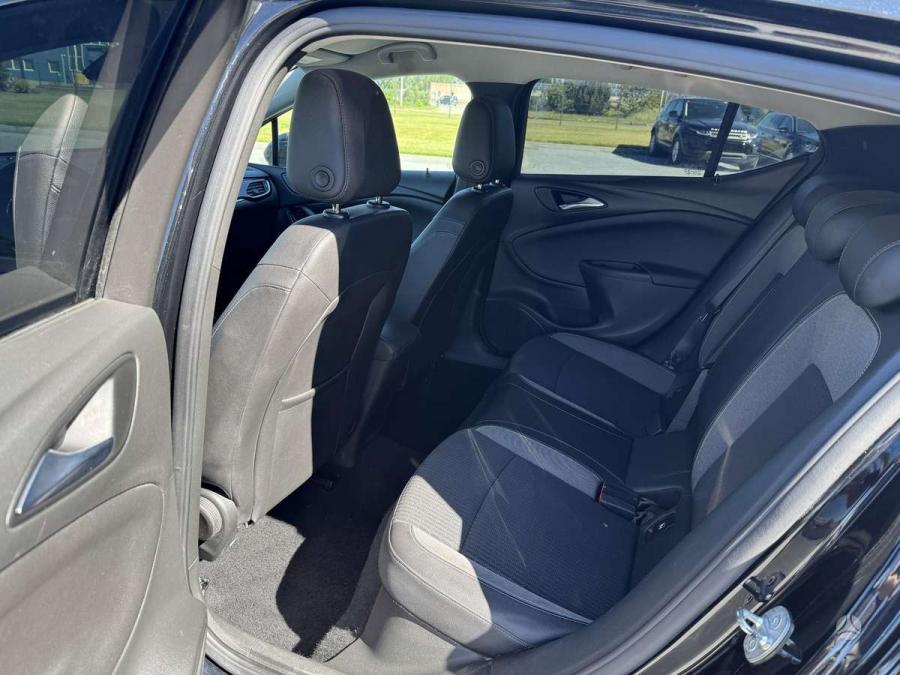 Black Opel Astra 2021 in Telschi, with an engine capacity of 1.20 L and mileage of 161 thousand km for 7999 €, photo 23 on AUTOMOTO.COM.LV