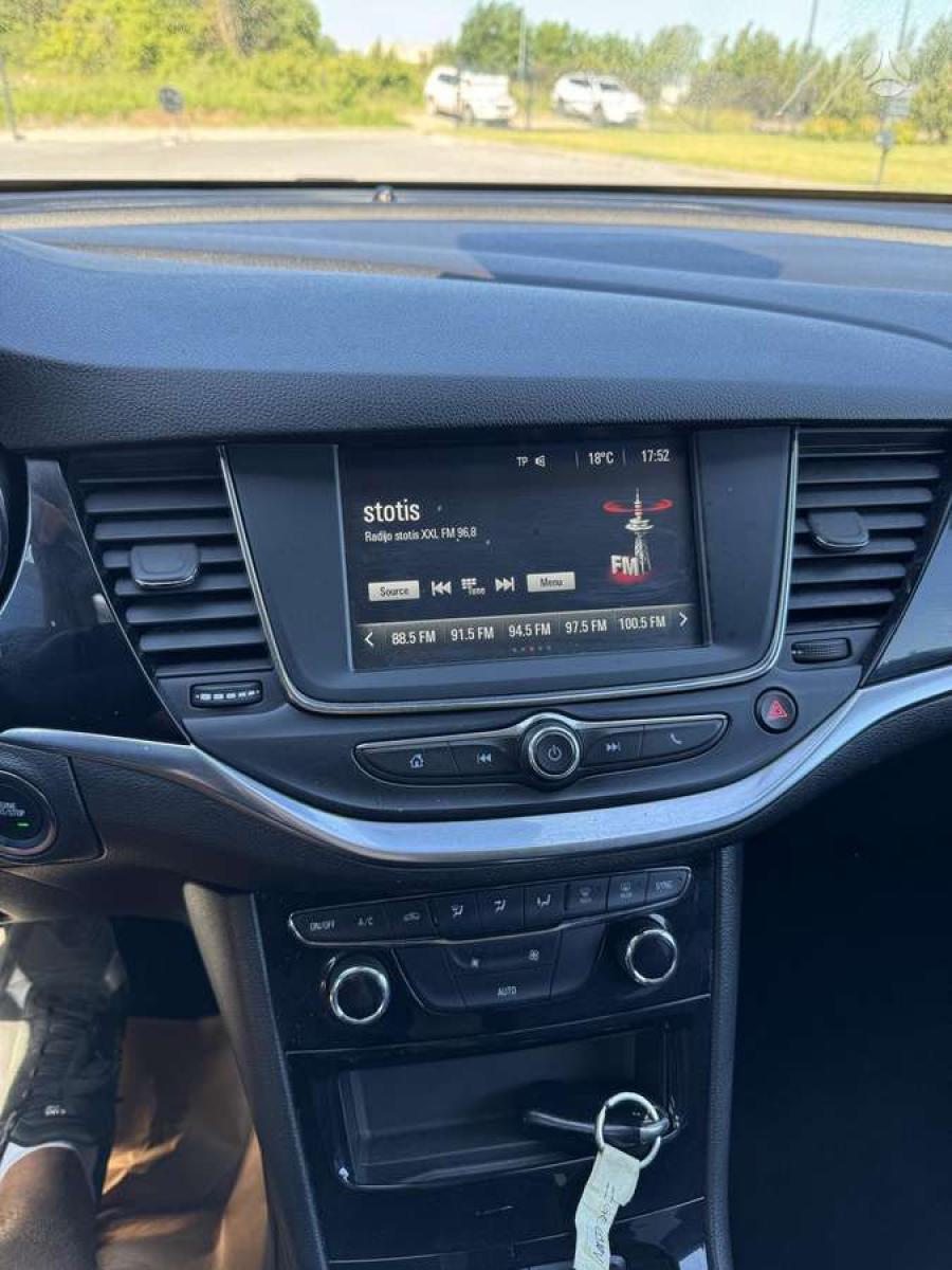 Black Opel Astra 2021 in Telschi, with an engine capacity of 1.20 L and mileage of 161 thousand km for 7999 €, photo 28 on AUTOMOTO.COM.LV