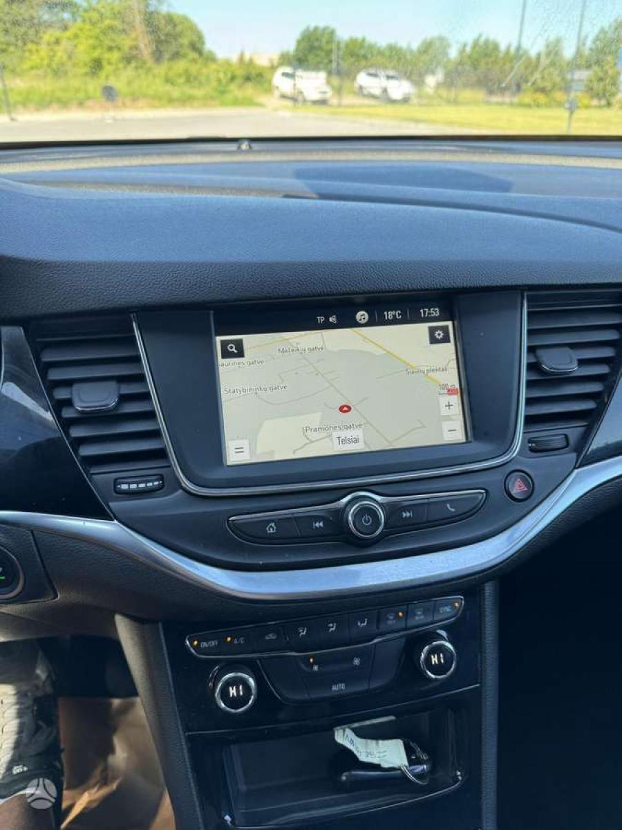 Black Opel Astra 2021 in Telschi, with an engine capacity of 1.20 L and mileage of 161 thousand km for 7999 €, photo 35 on AUTOMOTO.COM.LV