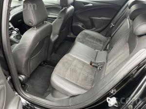 Black Opel Astra 2022 in Riga, with an engine capacity of 1.50 L and mileage of 192 thousand km for 7390 €, photo 27 on AUTOMOTO.COM.LV