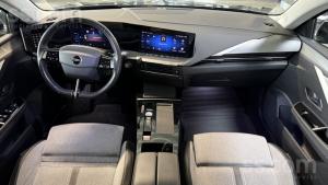 Black Opel Astra 2022 in Riga, with an engine capacity of 1.60 L and mileage of 76 thousand km for 18900 €, photo 17 on AUTOMOTO.COM.LV