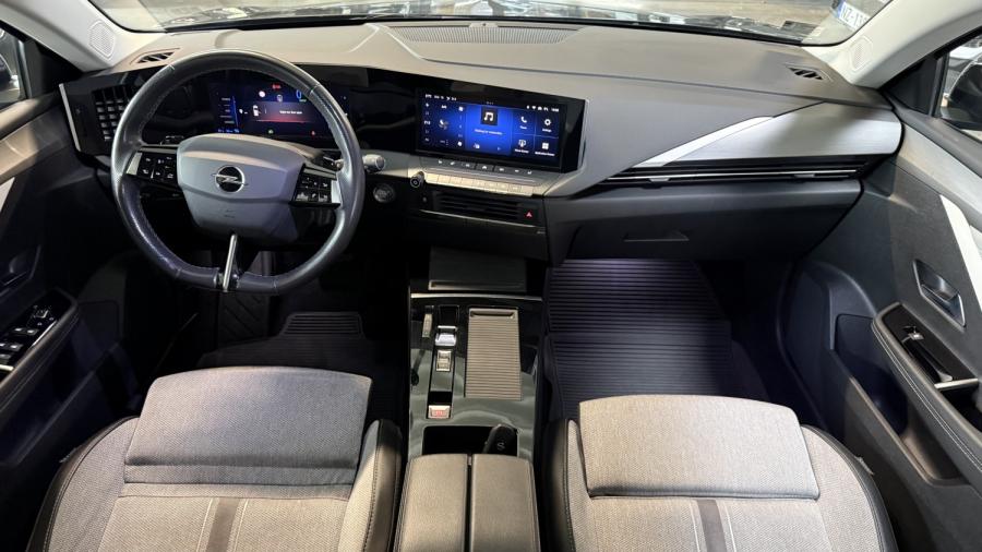 Melns Opel Astra 2022 Rīga, ar dzinēja tilpumu 1.60 L un nobraukumu 76 tūkst. km par 18900 €, foto 16 vietnē AUTOMOTO.COM.LV