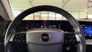 Melns Opel Astra 2022 Rīga, ar dzinēja tilpumu 1.60 L un nobraukumu 76 tūkst. km par 18900 €, foto 18 vietnē AUTOMOTO.COM.LV