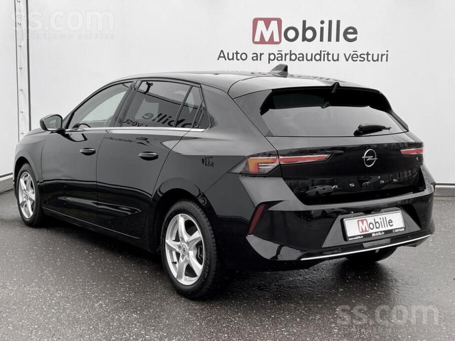 Melns Opel Astra 2023 Rīga, ar dzinēja tilpumu 1.50 L un nobraukumu 20 tūkst. km par 17500 €, foto 5 vietnē AUTOMOTO.COM.LV