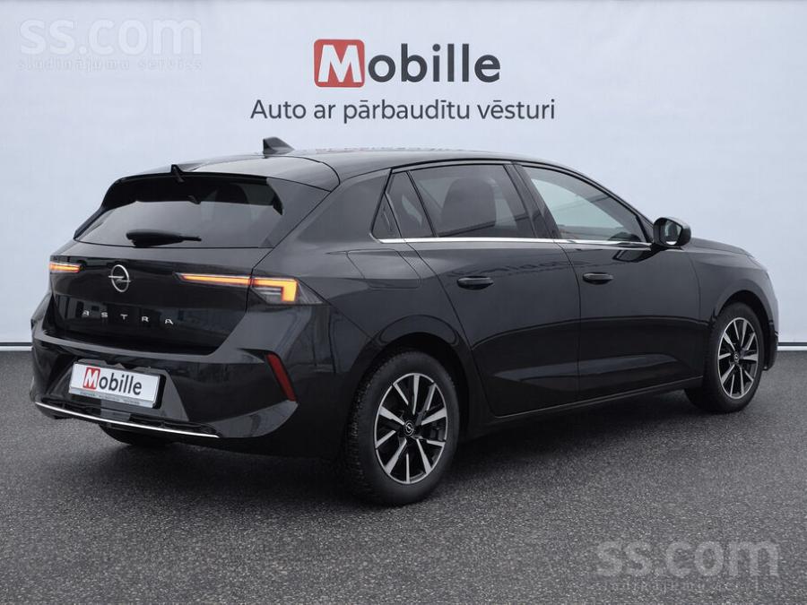 Melns Opel Astra 2023 Rīga, ar dzinēja tilpumu 1.50 L un nobraukumu 20 tūkst. km par 15900 €, foto 7 vietnē AUTOMOTO.COM.LV