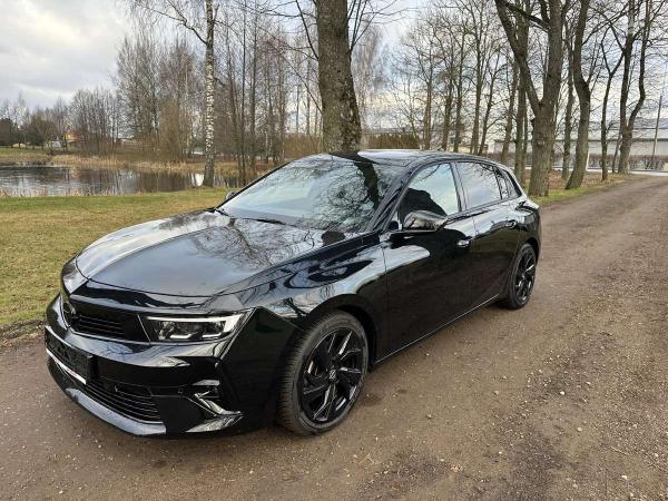 Melns Opel Astra 2024 Kauņa, ar dzinēja tilpumu 1.20 L un nobraukumu 29 tūkst. km par 18980 €, foto 1 vietnē AUTOMOTO.COM.LV