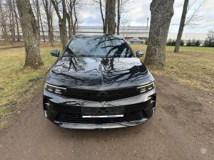 Melns Opel Astra 2024 Kauņa, ar dzinēja tilpumu 1.20 L un nobraukumu 29 tūkst. km par 18980 €, foto 3 vietnē AUTOMOTO.COM.LV
