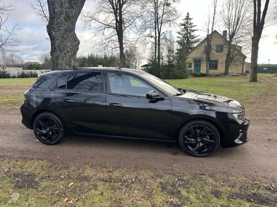Melns Opel Astra 2024 Kauņa, ar dzinēja tilpumu 1.20 L un nobraukumu 29 tūkst. km par 18980 €, foto 5 vietnē AUTOMOTO.COM.LV