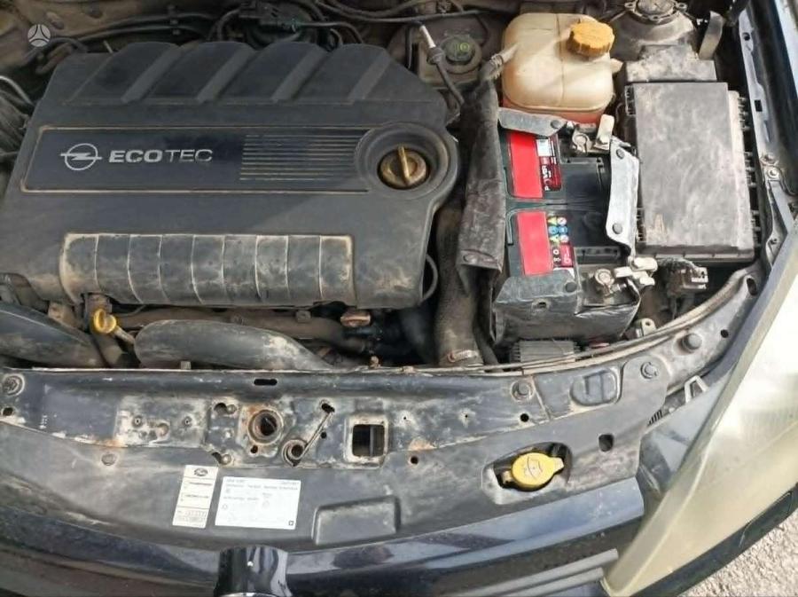 Melns Opel Astra 2005 Kaišiadorys, ar dzinēja tilpumu 1.91 L un nobraukumu 300 tūkst. km par 600 €, foto 6 vietnē AUTOMOTO.COM.LV