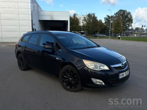 Melns Opel Astra 2011 Rīga, ar dzinēja tilpumu 1.70 L un nobraukumu 0 tūkst. km par 949 €, foto 1 vietnē AUTOMOTO.COM.LV