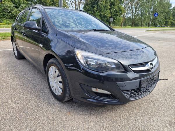 Melns Opel Astra 2015 Ogre, ar dzinēja tilpumu 2.00 L un nobraukumu 202 tūkst. km par 5750 €, foto 3 vietnē AUTOMOTO.COM.LV