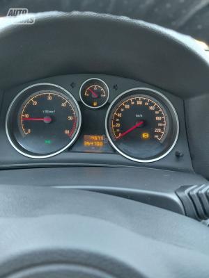 Melns Opel Astra 2008 Panevēža, ar dzinēja tilpumu 1.70 L un nobraukumu 355 tūkst. km par 950 €, foto 11 vietnē AUTOMOTO.COM.LV
