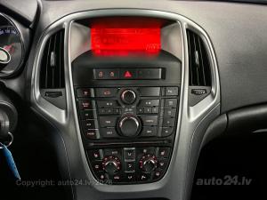 Melns Opel Astra 2013 Viljandi, ar dzinēja tilpumu 1.40 L un nobraukumu 134 tūkst. km par 5490 €, foto 9 vietnē AUTOMOTO.COM.LV