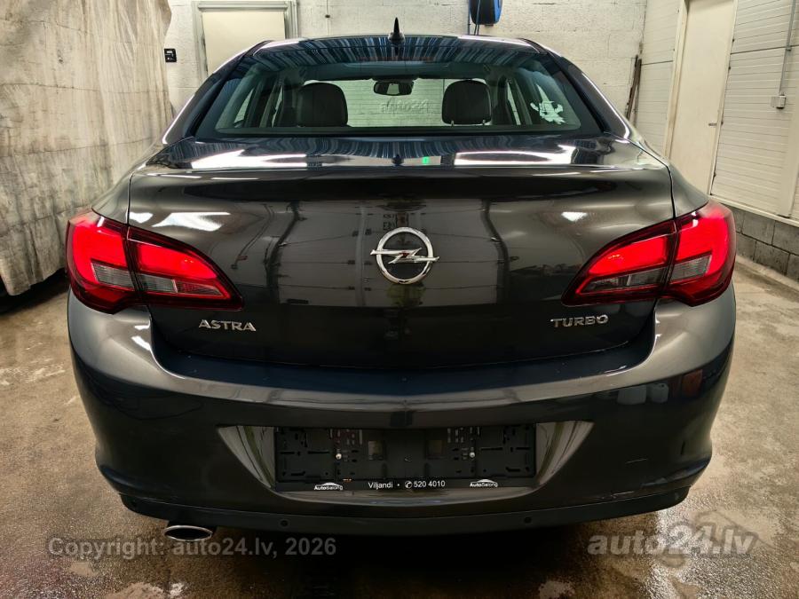 Melns Opel Astra 2013 Viljandi, ar dzinēja tilpumu 1.40 L un nobraukumu 134 tūkst. km par 5490 €, foto 12 vietnē AUTOMOTO.COM.LV