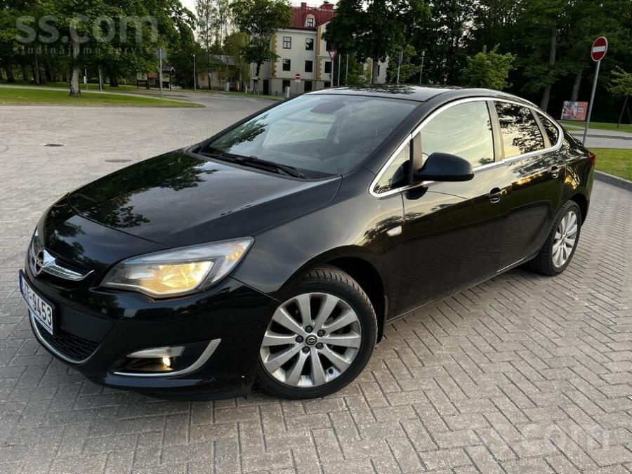 Melns Opel Astra 2014 Rīga, ar dzinēja tilpumu 1.40 L un nobraukumu 273 tūkst. km par 4299 €, foto 2 vietnē AUTOMOTO.COM.LV