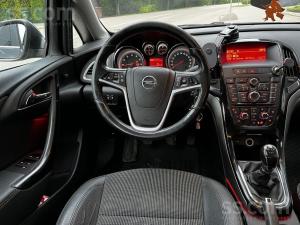 Melns Opel Astra 2014 Rīga, ar dzinēja tilpumu 1.40 L un nobraukumu 273 tūkst. km par 4299 €, foto 6 vietnē AUTOMOTO.COM.LV