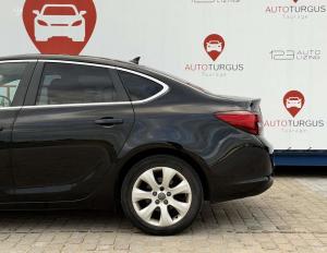 Melns Opel Astra 2014 Tauragė, ar dzinēja tilpumu 1.69 L un nobraukumu 208 tūkst. km par 3600 €, foto 17 vietnē AUTOMOTO.COM.LV
