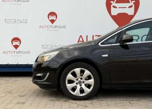 Melns Opel Astra 2014 Tauragė, ar dzinēja tilpumu 1.69 L un nobraukumu 208 tūkst. km par 3600 €, foto 18 vietnē AUTOMOTO.COM.LV