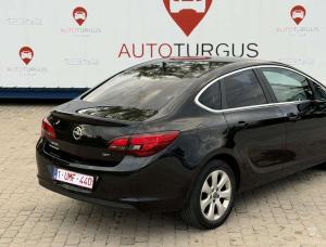 Melns Opel Astra 2014 Tauragė, ar dzinēja tilpumu 1.69 L un nobraukumu 208 tūkst. km par 3600 €, foto 20 vietnē AUTOMOTO.COM.LV
