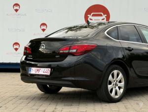 Melns Opel Astra 2014 Tauragė, ar dzinēja tilpumu 1.69 L un nobraukumu 208 tūkst. km par 3600 €, foto 26 vietnē AUTOMOTO.COM.LV