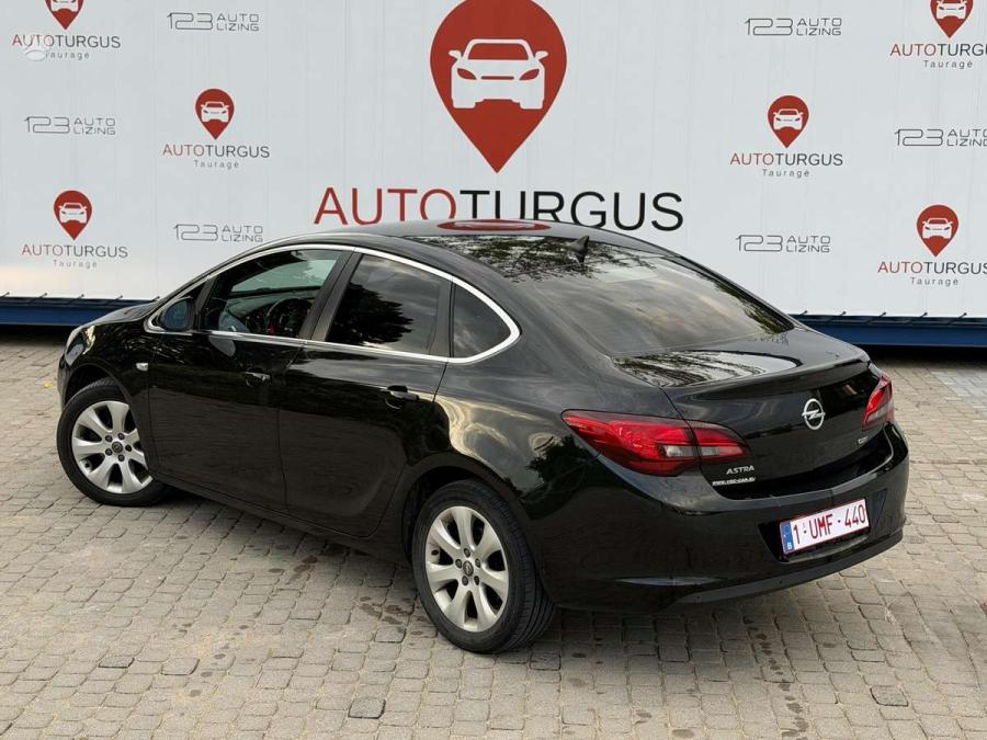 Melns Opel Astra 2014 Tauragė, ar dzinēja tilpumu 1.69 L un nobraukumu 208 tūkst. km par 3600 €, foto 27 vietnē AUTOMOTO.COM.LV