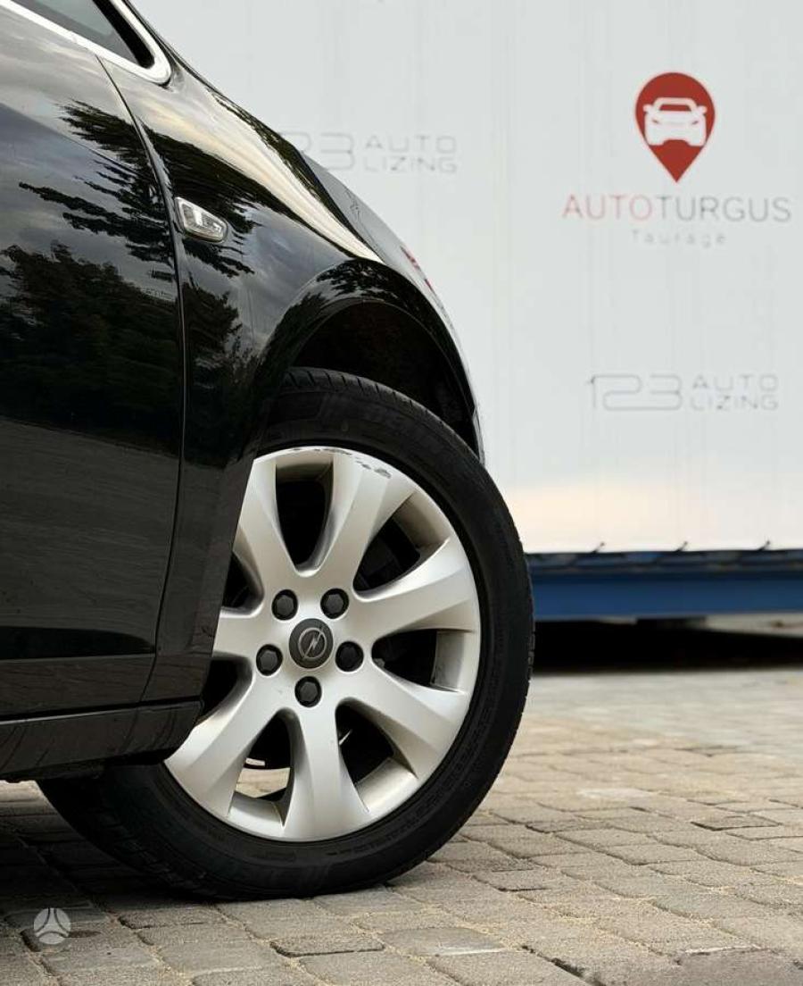 Melns Opel Astra 2014 Tauragė, ar dzinēja tilpumu 1.69 L un nobraukumu 208 tūkst. km par 3600 €, foto 30 vietnē AUTOMOTO.COM.LV