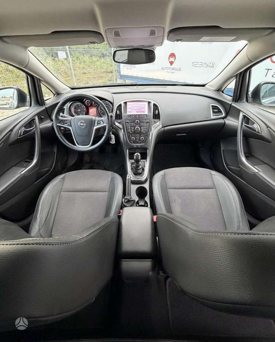 Melns Opel Astra 2014 Tauragė, ar dzinēja tilpumu 1.69 L un nobraukumu 208 tūkst. km par 3600 €, foto 36 vietnē AUTOMOTO.COM.LV
