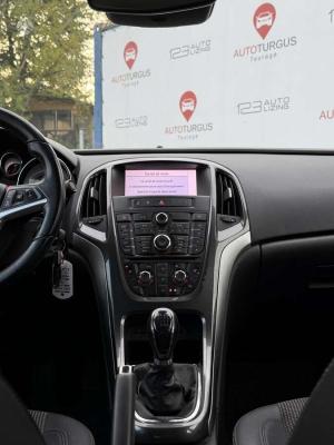 Melns Opel Astra 2014 Tauragė, ar dzinēja tilpumu 1.69 L un nobraukumu 208 tūkst. km par 3600 €, foto 43 vietnē AUTOMOTO.COM.LV