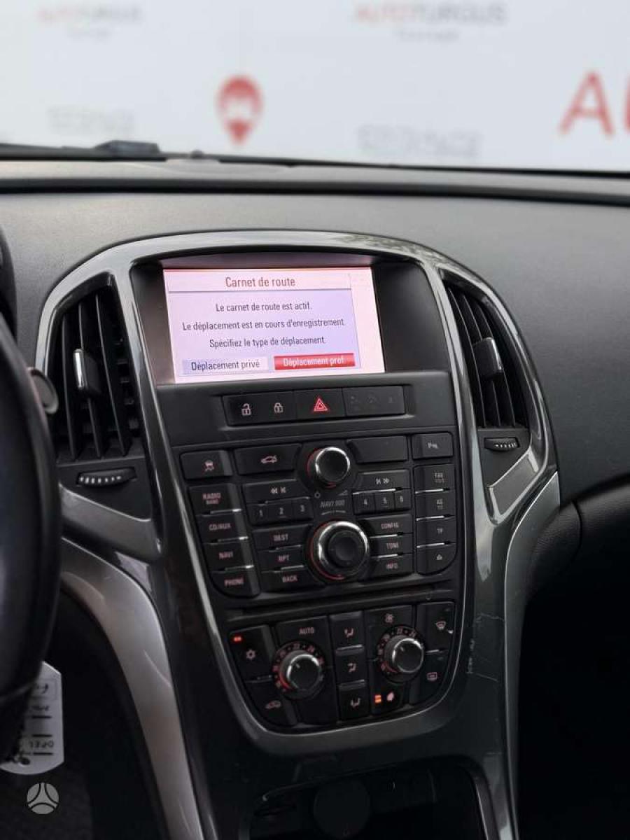 Melns Opel Astra 2014 Tauragė, ar dzinēja tilpumu 1.69 L un nobraukumu 208 tūkst. km par 3600 €, foto 47 vietnē AUTOMOTO.COM.LV