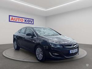 Black Opel Astra 2015 in Kaunas, with an engine capacity of 1.60 L and mileage of 276 thousand km for 5499 €, photo 8 on AUTOMOTO.COM.LV