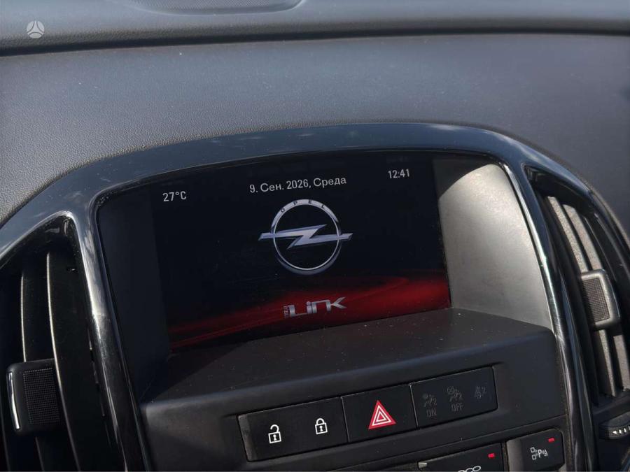 Black Opel Astra 2015 in Kaunas, with an engine capacity of 1.60 L and mileage of 276 thousand km for 5499 €, photo 18 on AUTOMOTO.COM.LV
