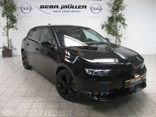 Black Opel Astra 2022 in Kaunas, with an engine capacity of 1.60 L and mileage of 21 thousand km for 29507 €, photo 1 on AUTOMOTO.COM.LV