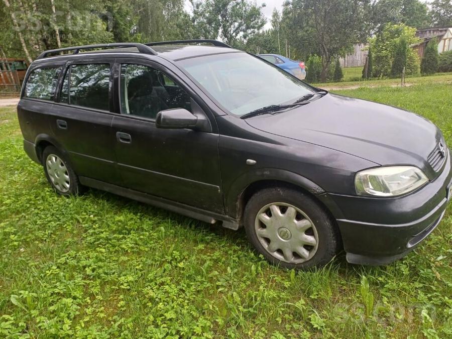 Melns Opel Astra 2000 Kuldīga, ar dzinēja tilpumu 1.60 L un nobraukumu 287 tūkst. km par 950 €, foto 2 vietnē AUTOMOTO.COM.LV