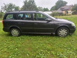 Melns Opel Astra 2000 Kuldīga, ar dzinēja tilpumu 1.60 L un nobraukumu 287 tūkst. km par 950 €, foto 6 vietnē AUTOMOTO.COM.LV