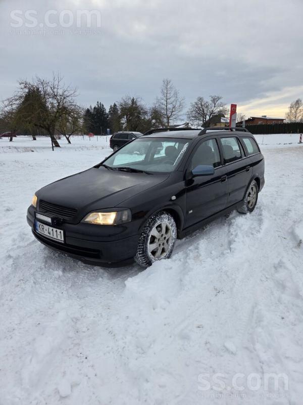 Melns Opel Astra 2004 Talsi, ar dzinēja tilpumu 2.00 L un nobraukumu 379 tūkst. km par 1050 €, foto 1 vietnē AUTOMOTO.COM.LV