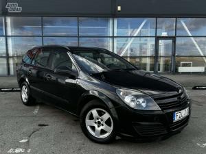 Black Opel Astra 2005 in Panevezys, with an engine capacity of 1.70 L and mileage of 343 thousand km for 790 €, photo 5 on AUTOMOTO.COM.LV