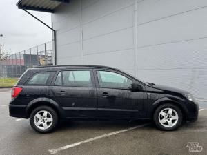Melns Opel Astra 2005 Panevēža, ar dzinēja tilpumu 1.70 L un nobraukumu 343 tūkst. km par 699 €, foto 7 vietnē AUTOMOTO.COM.LV
