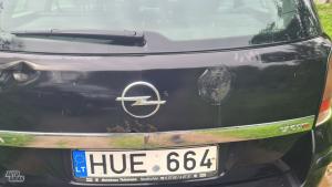 Melns Opel Astra 2005 Kauņa, ar dzinēja tilpumu 1.70 L un nobraukumu 267 tūkst. km par 1050 €, foto 7 vietnē AUTOMOTO.COM.LV