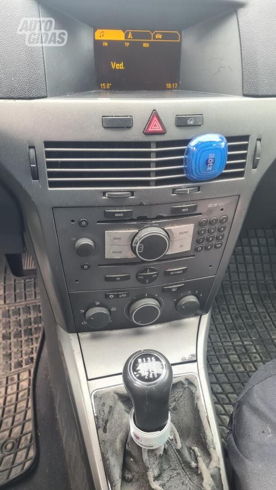 Melns Opel Astra 2005 Kauņa, ar dzinēja tilpumu 1.70 L un nobraukumu 267 tūkst. km par 1050 €, foto 12 vietnē AUTOMOTO.COM.LV
